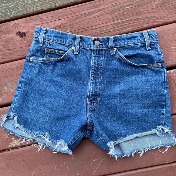 Levi's | Shorts | Vintage 8s Levis 37 Irregular Cut Off Jean Shorts ...